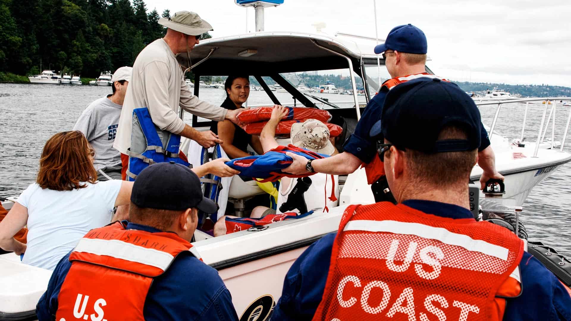 6 BASIC BOATING SAFETY TIPS AND THE STATS THAT SUPPORT THEM | Maricorp